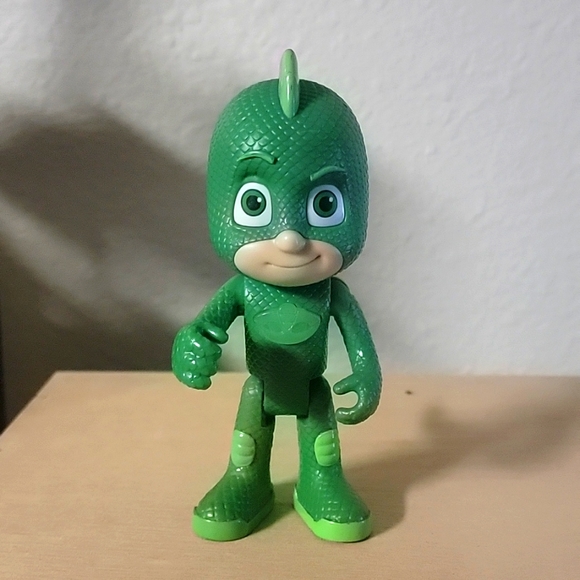 Disney | Toys | Disney Pj Masks Green Gekko Greg 3 Talking Toys ...